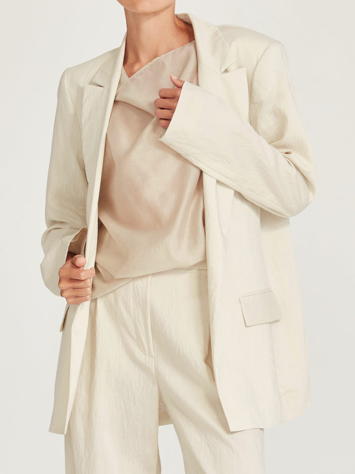 Lina Blazer